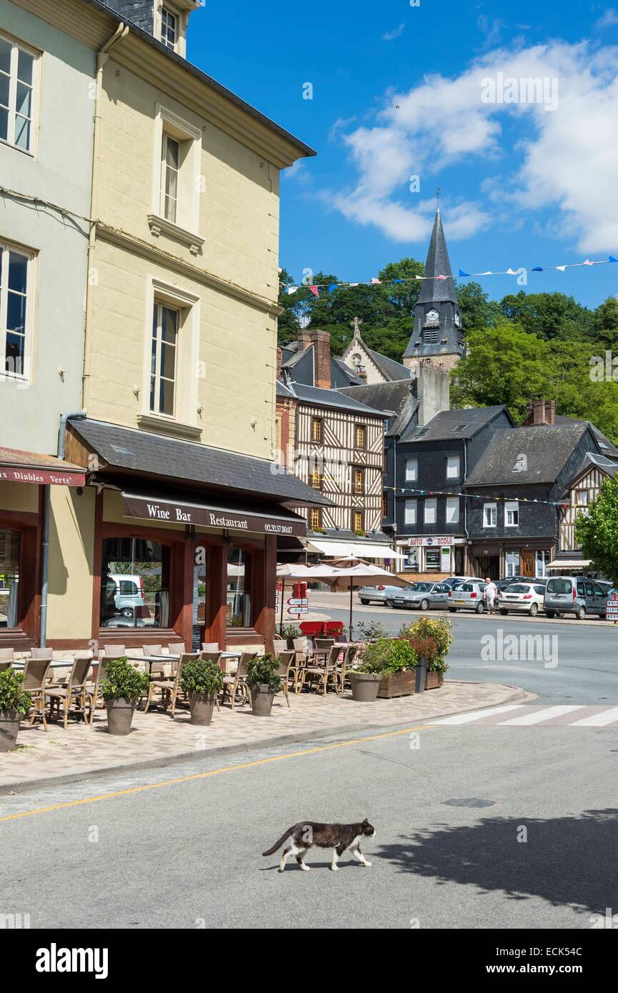Cormeilles square hi-res stock photography and images - Alamy
