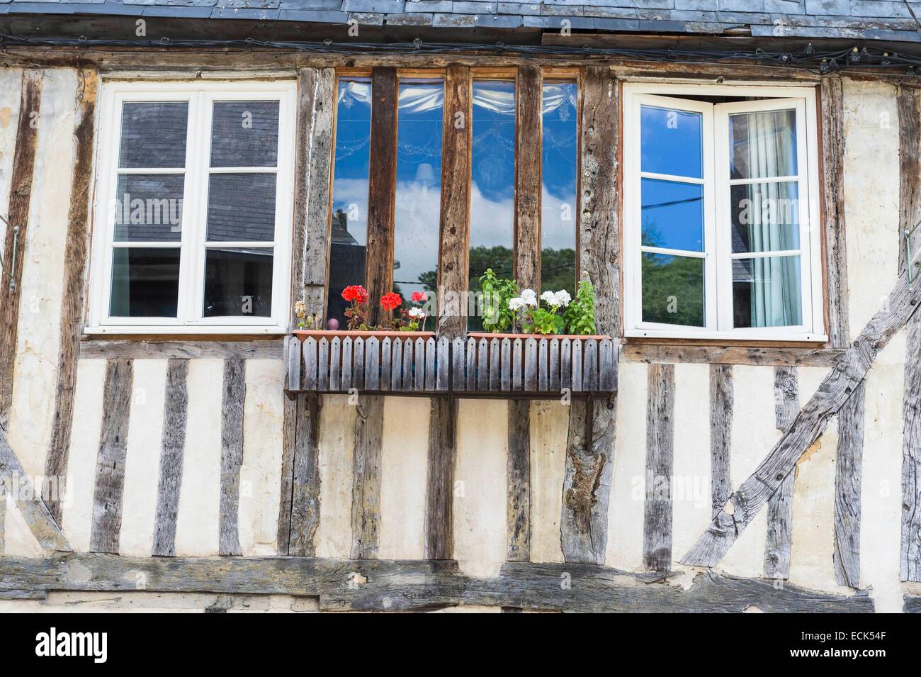 France, Eure, Cormeilles, timbered houses, Pont Audemer street Stock ...
