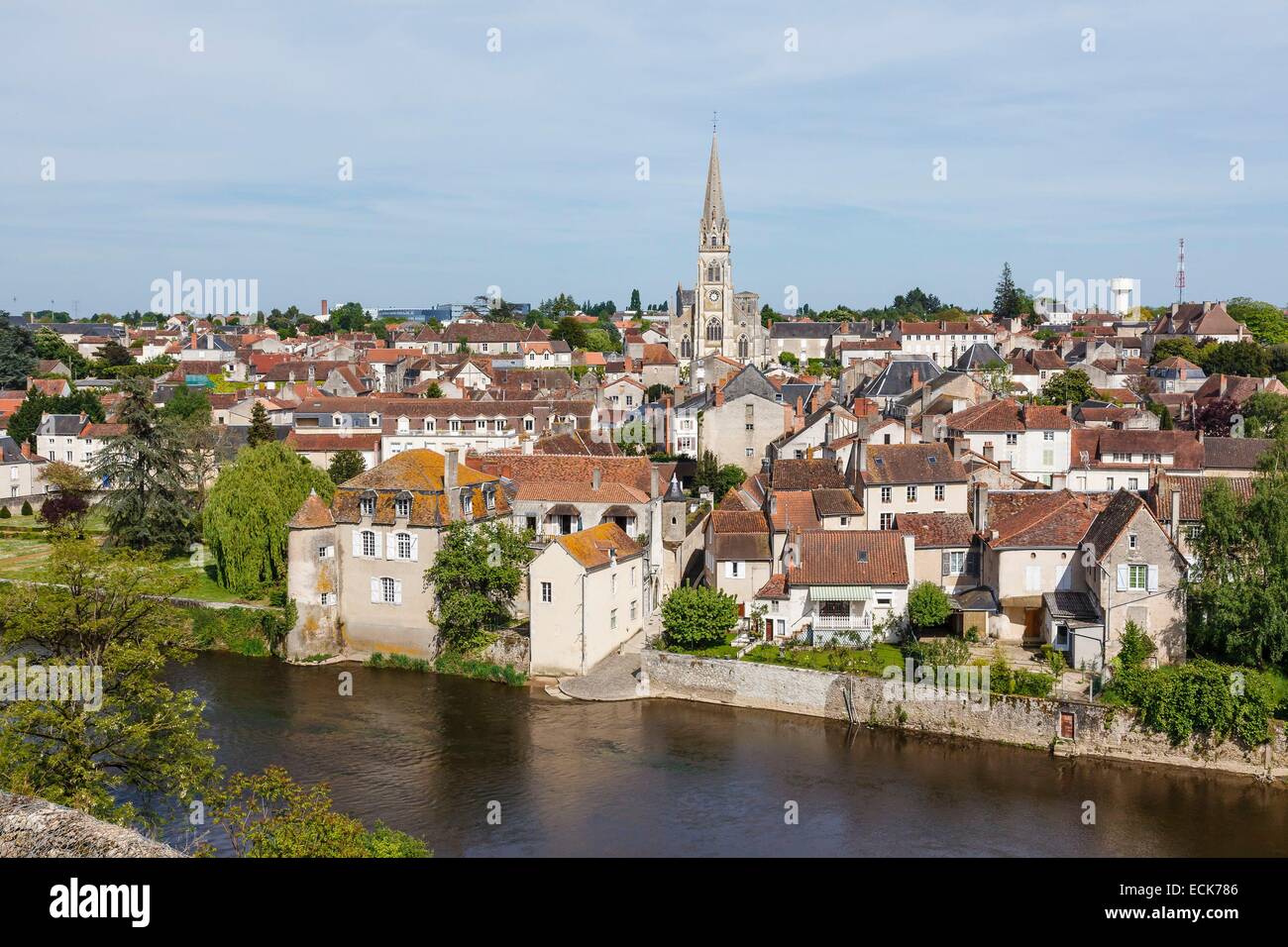 The vienne river at montmorillon hi-res stock photography and images ...