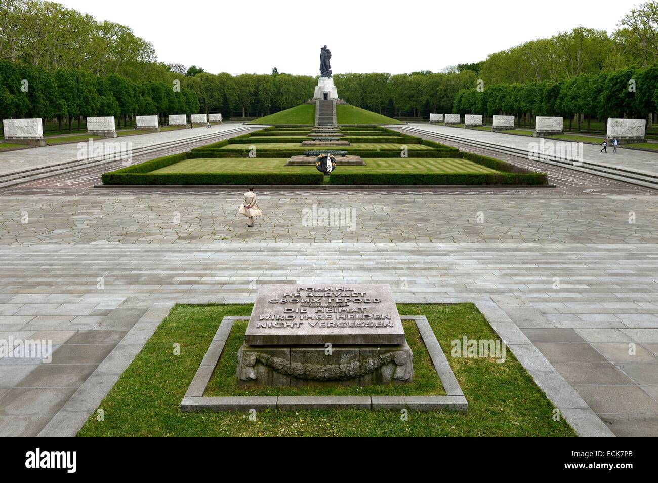 Germany, Berlin, Soviet memorial in the Treptower park Stock Photo - Alamy