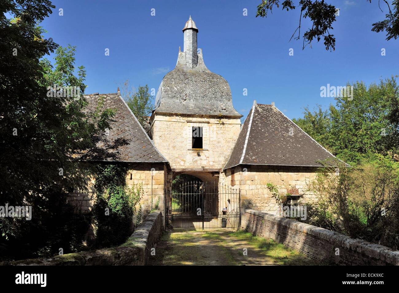France, Ardennes, Wasigny, fortified castle of the 18th century with ...