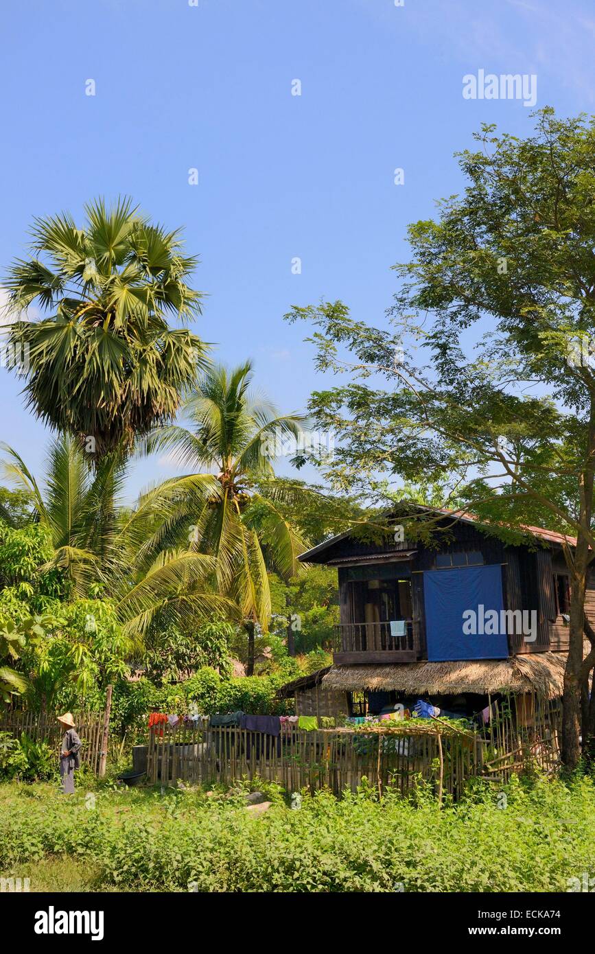 Myanmar (Burma), Bago (Pegu) surroundings, Traditional house Stock ...