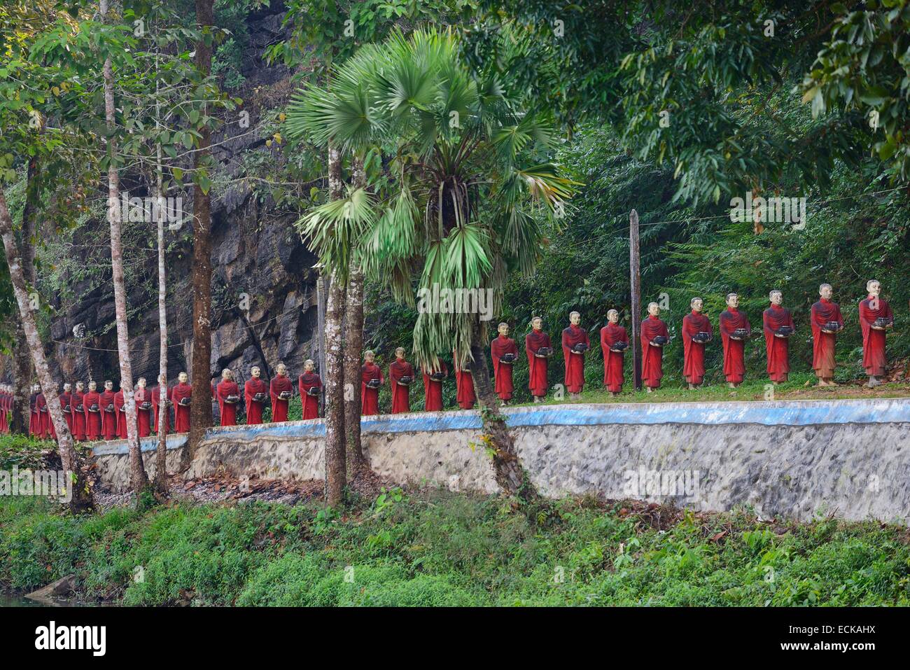 Myanmar (Burma), Kayin (Karen) State, Hpa-An surroundings, Monk statues ...
