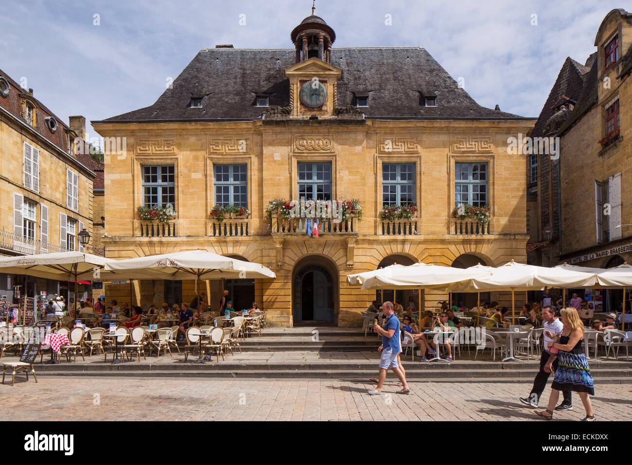 France, Dordogne, Sarlat la Caneda, Town Hall Stock Photo - Alamy
