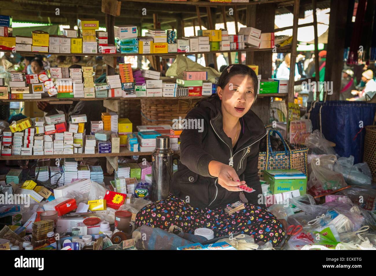 Drug use myanmar hi-res stock photography and images - Alamy