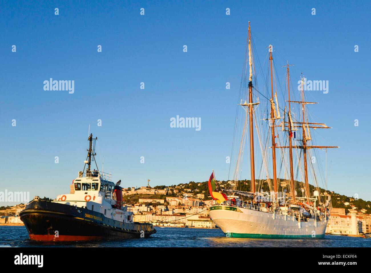 Matt architecture hi-res stock photography and images - Alamy