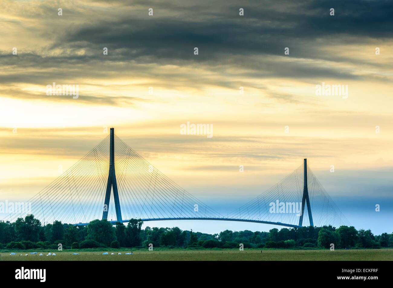 France, Calvados, Pays d'Auge, the Normandy Bridge spans the Seine ...
