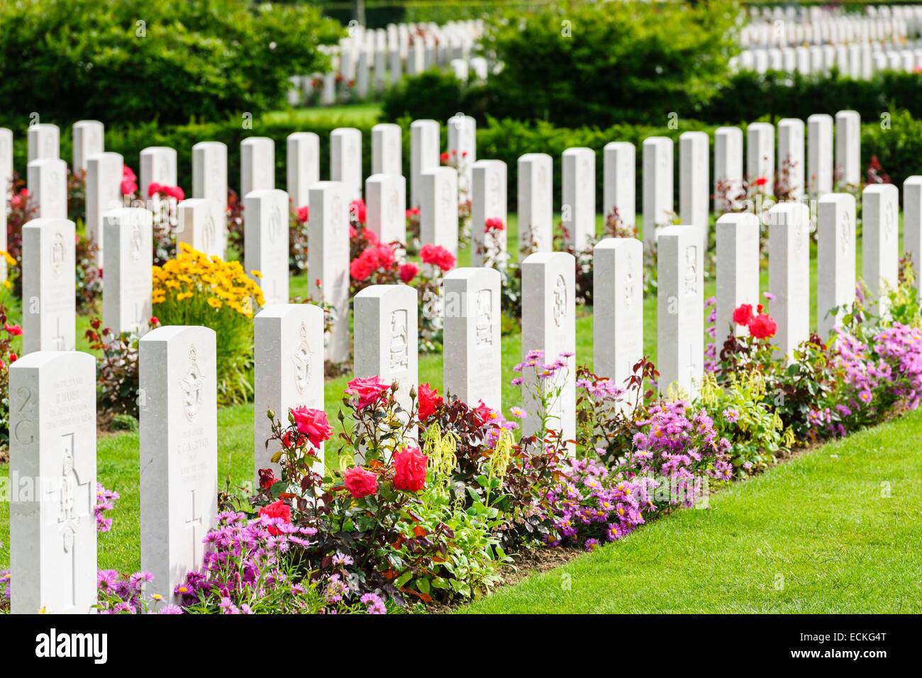 British cemetery hi-res stock photography and images - Alamy