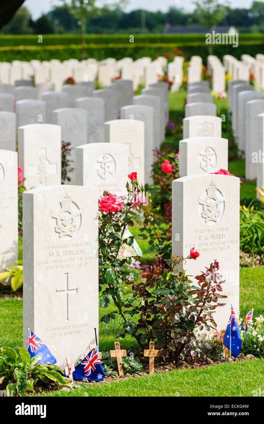 British cemetery hi-res stock photography and images - Alamy
