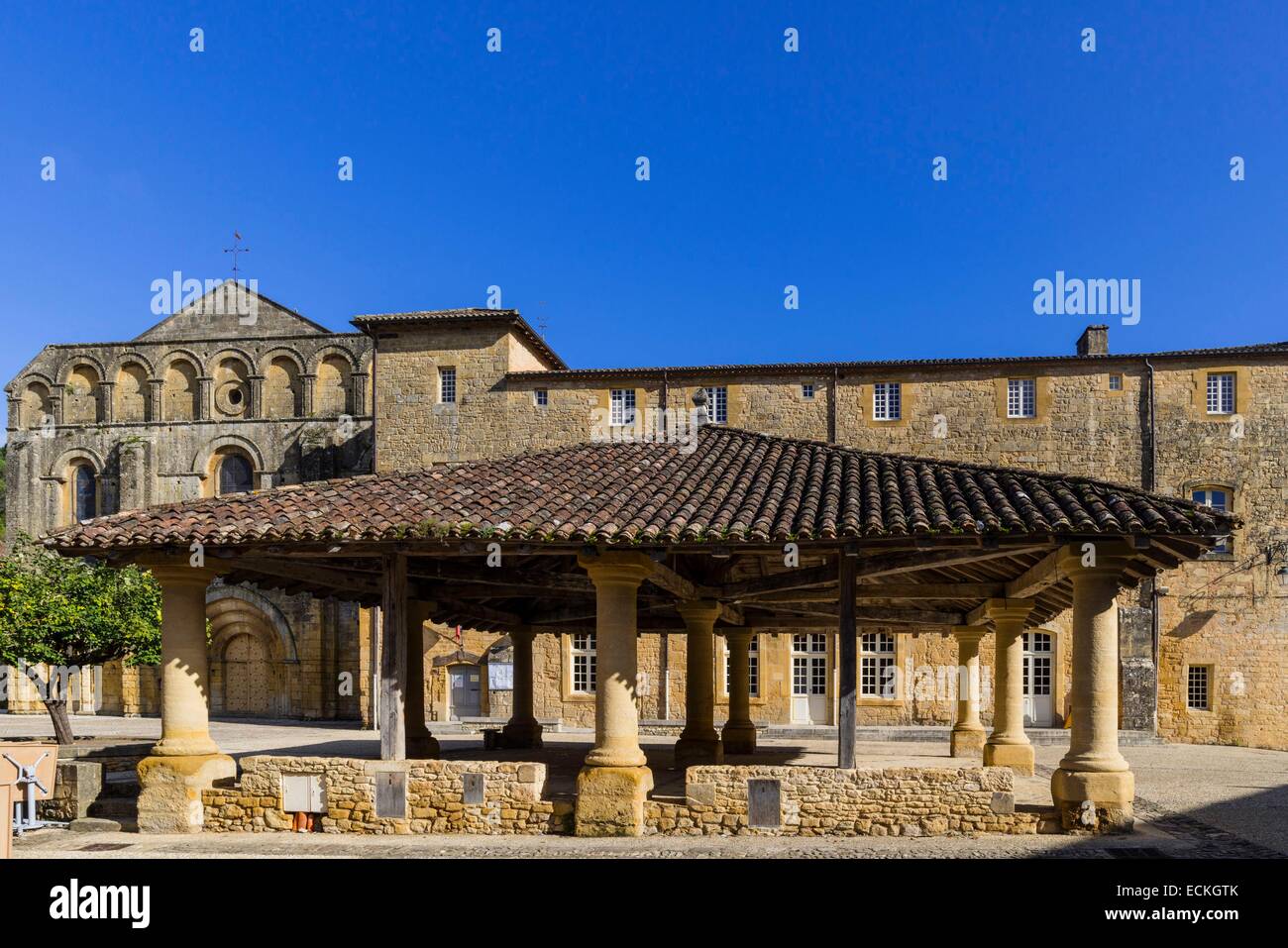 Medieval hall hi-res stock photography and images - Alamy