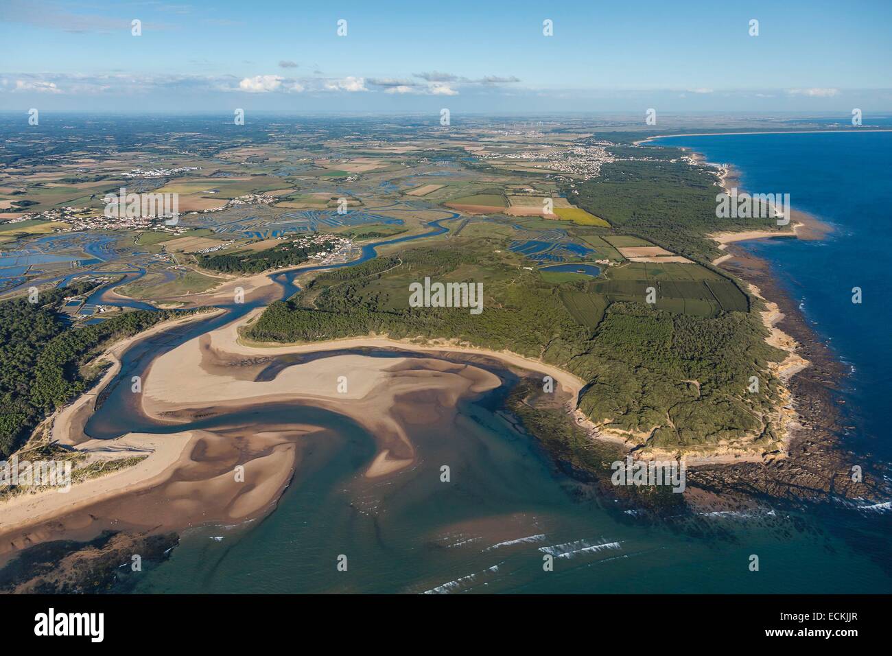 Beach veillon hi-res stock photography and images - Alamy