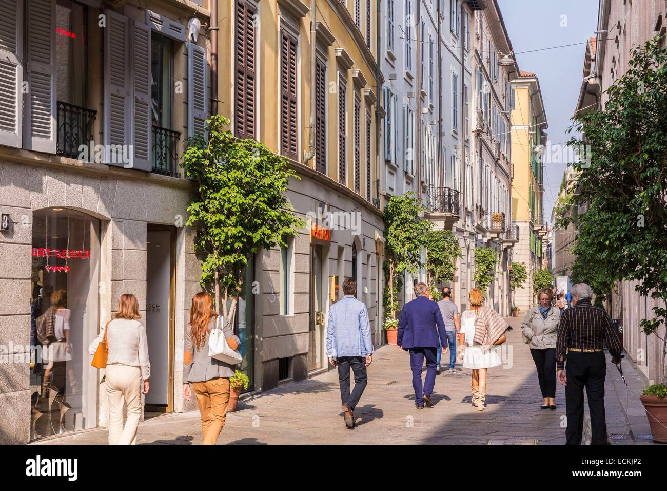 Milan summer street hi-res stock photography and images - Alamy