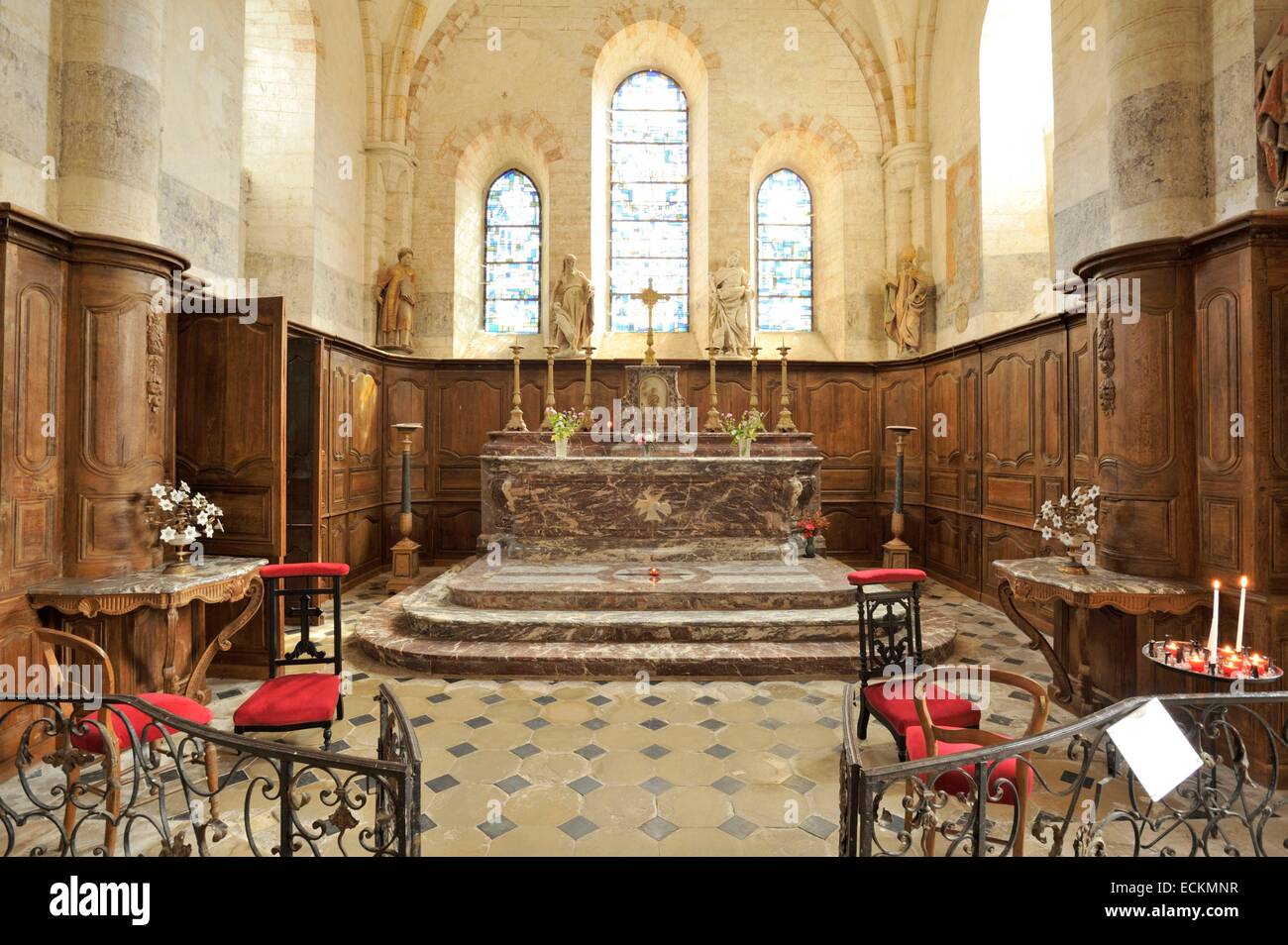 France, Aube, Chaource, Saint Jean Baptiste church, sanctuary, high ...