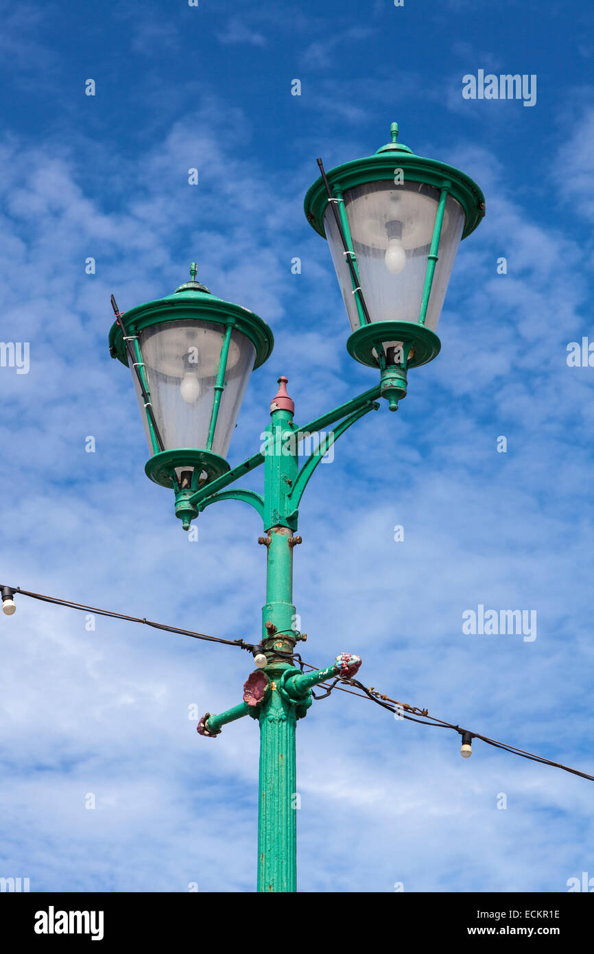 Decorative lamp post hi-res stock photography and images - Alamy