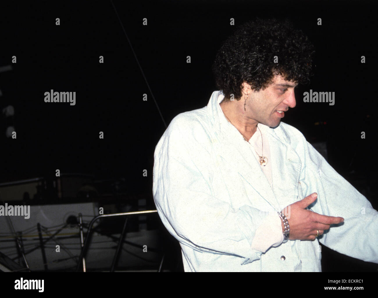 Singer 80s style hi-res stock photography and images - Alamy