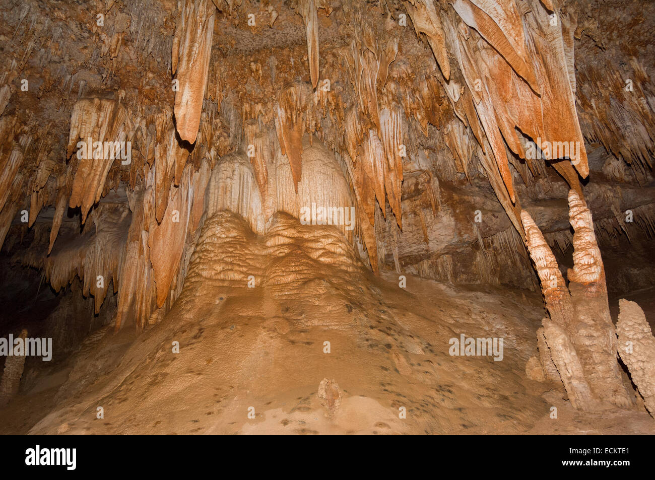 Stalectites and stalagmites inside of the Huq Cave, near the Erher ...