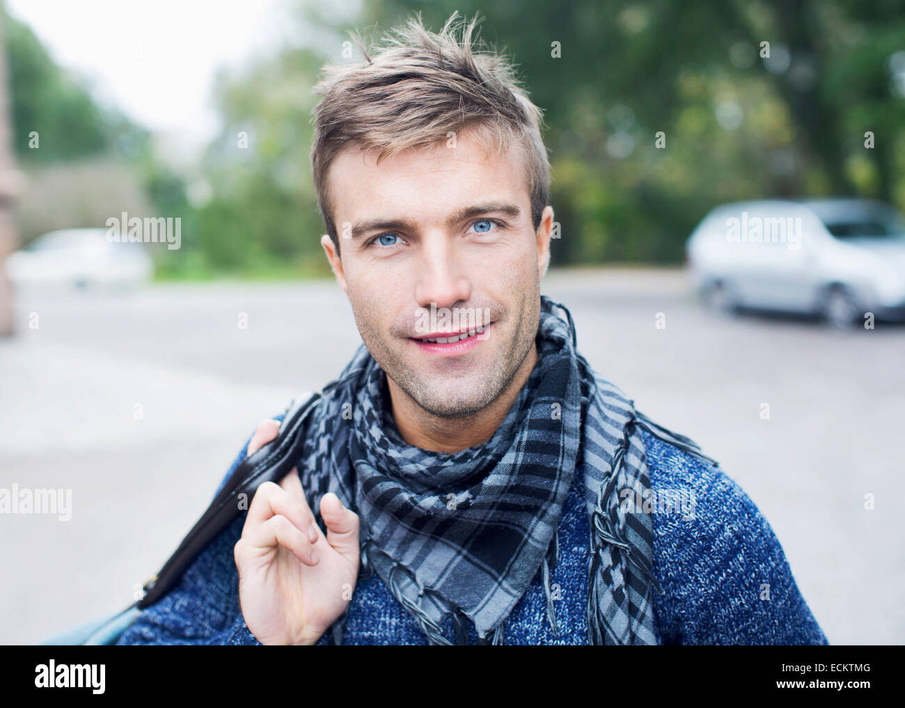 Young man smiling camera on hi-res stock photography and images - Alamy