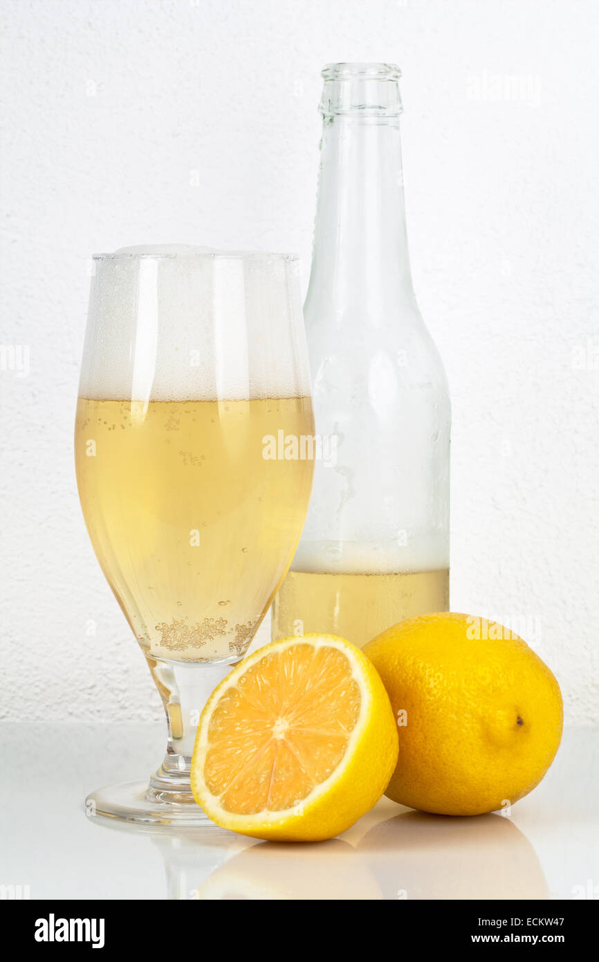 Chilled glass of beer hi-res stock photography and images - Alamy