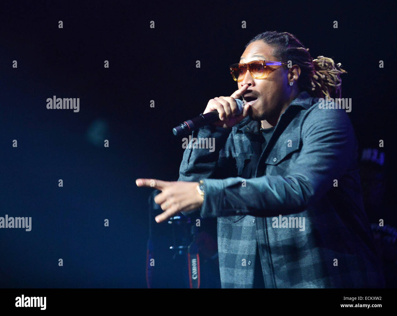 Concert for future hi-res stock photography and images - Alamy