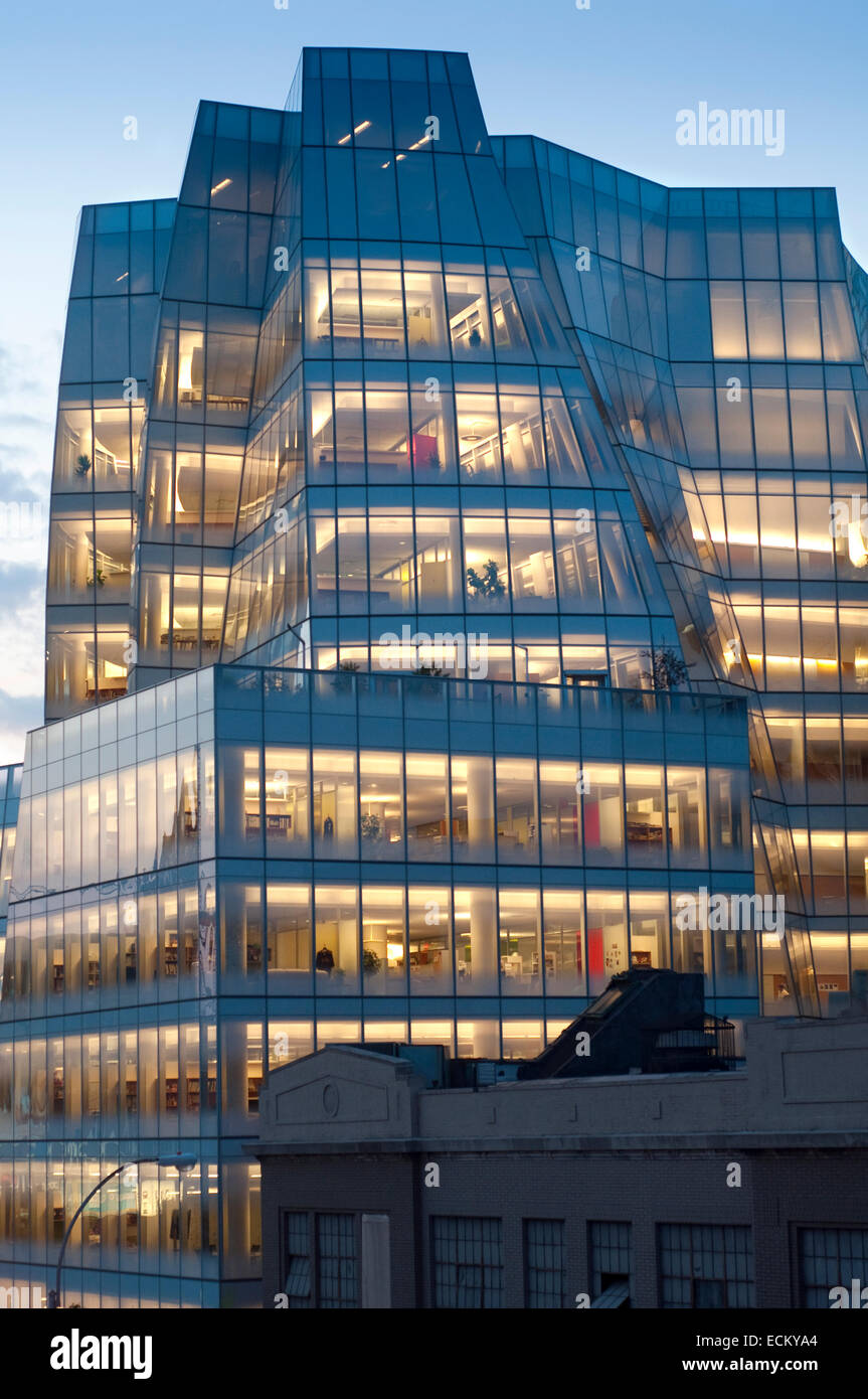 United States, New York city, Manhattan, Chelsea, IAC Building by ...