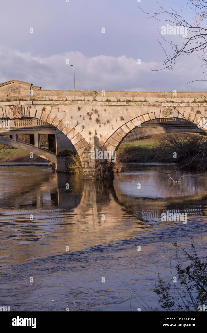 Atcham Bridge High Resolution Stock Photography and Images - Alamy