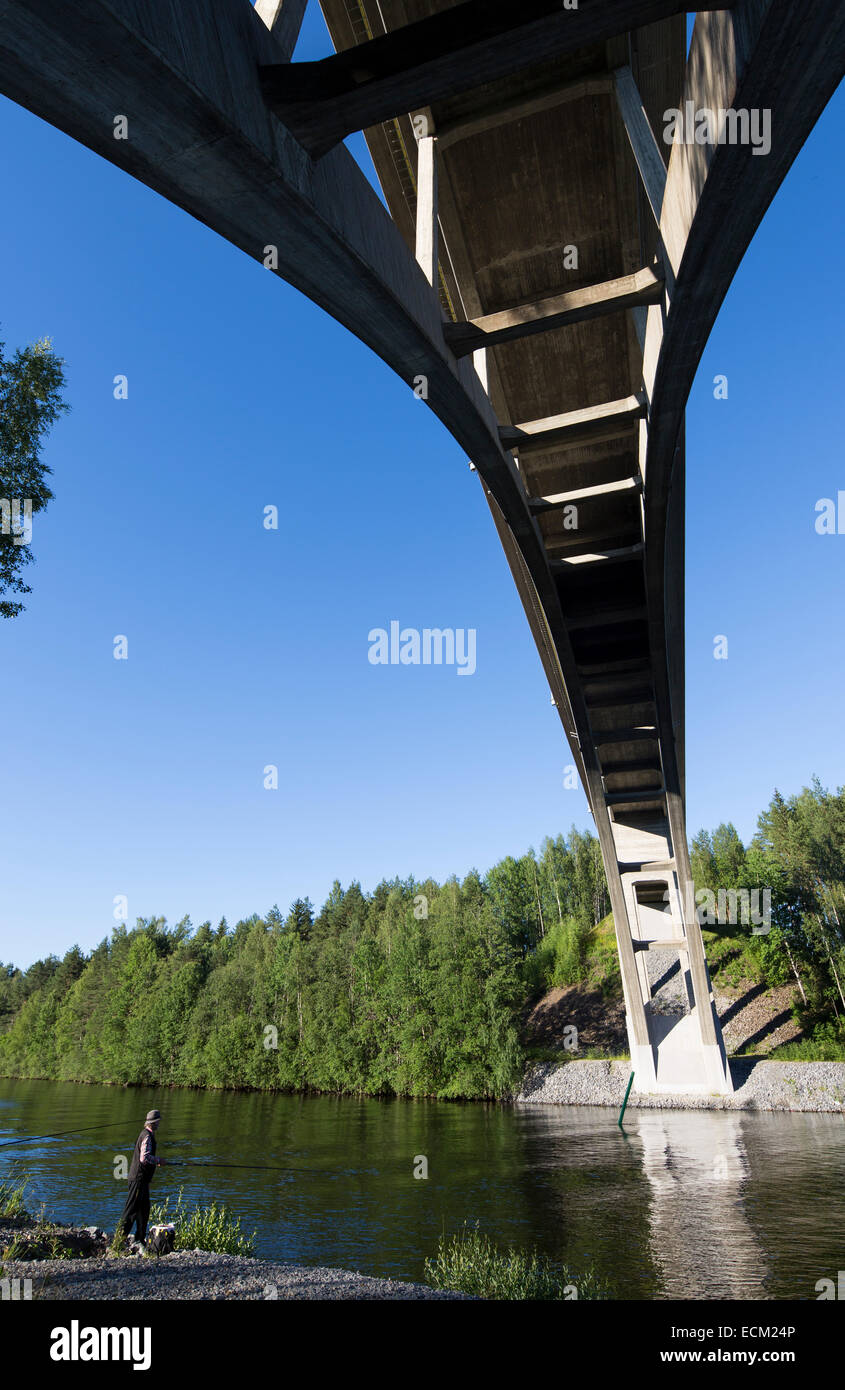 River upwards river bed hi-res stock photography and images - Alamy