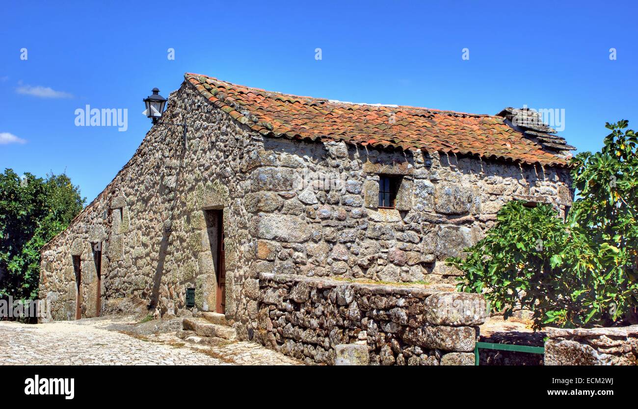 Sortelha village hi-res stock photography and images - Alamy