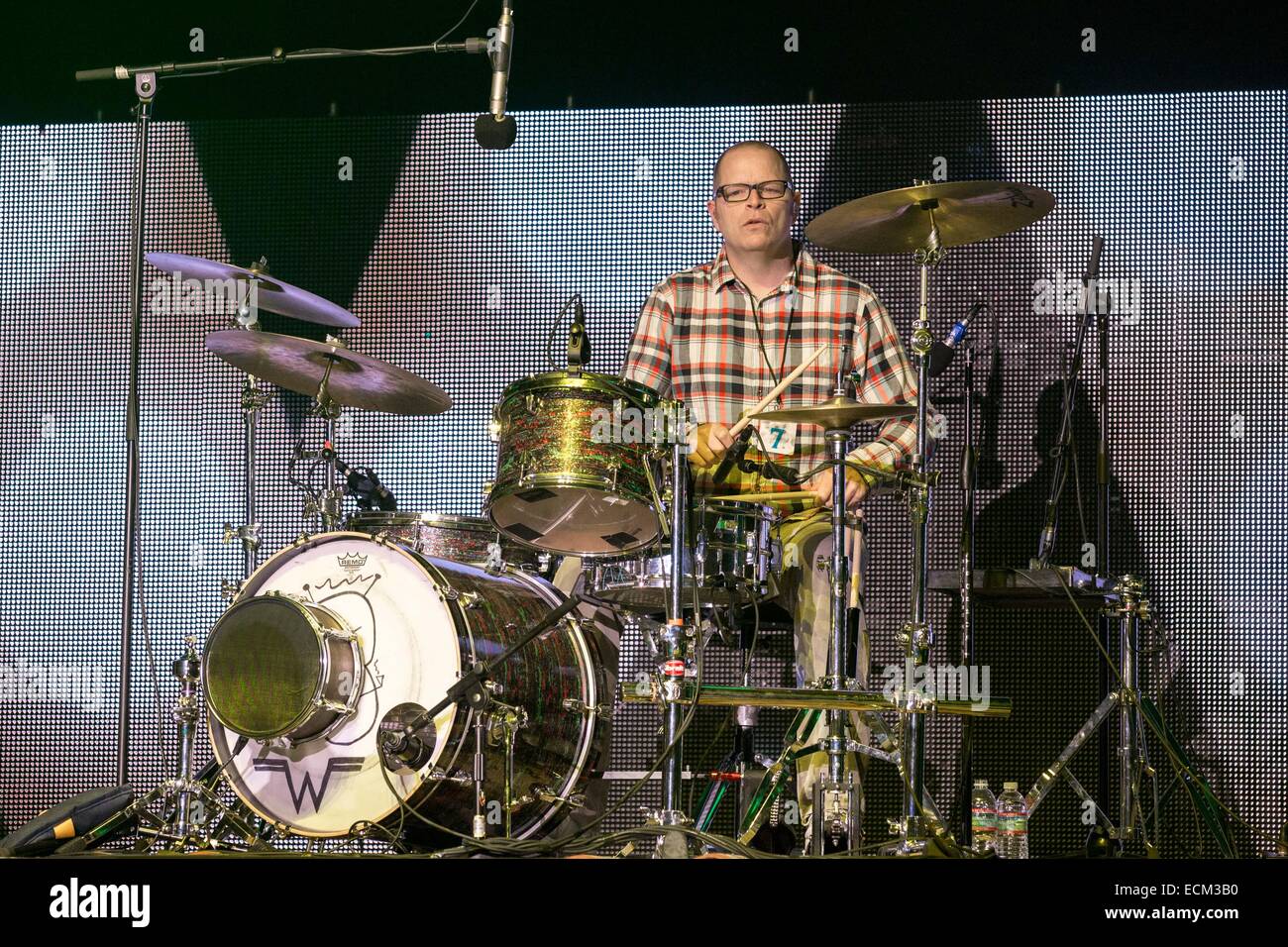 Inglewood, California, USA. 13th Dec, 2014. Drummer PATRICK WILSON of ...