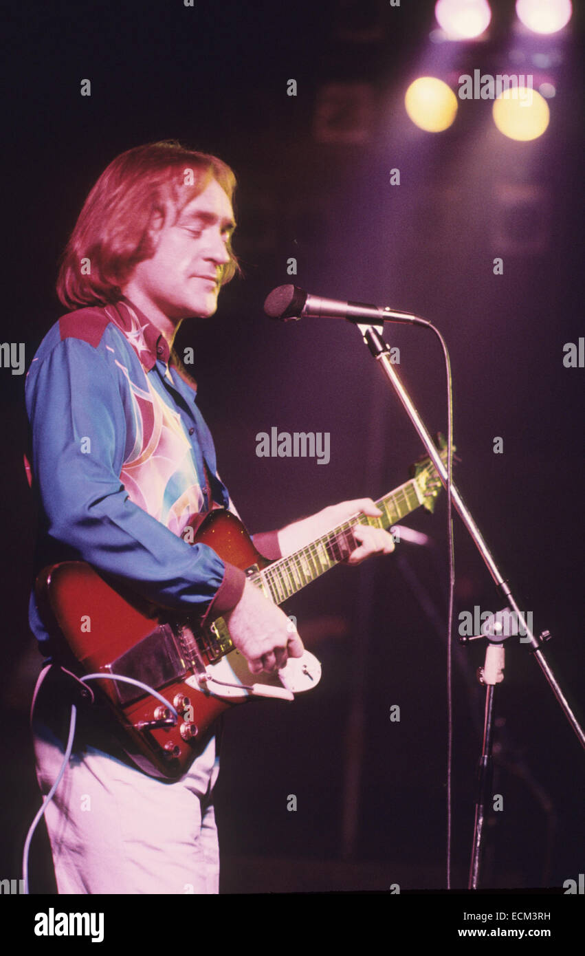 Musician dave mason hi-res stock photography and images - Alamy