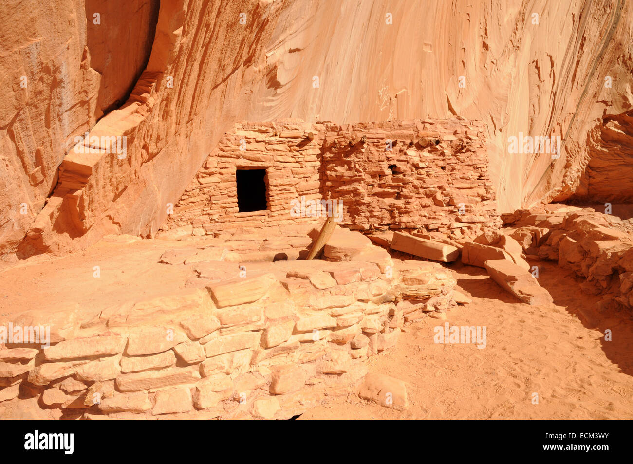 Puebloan archaeoligical site fort defiance hi-res stock photography and ...