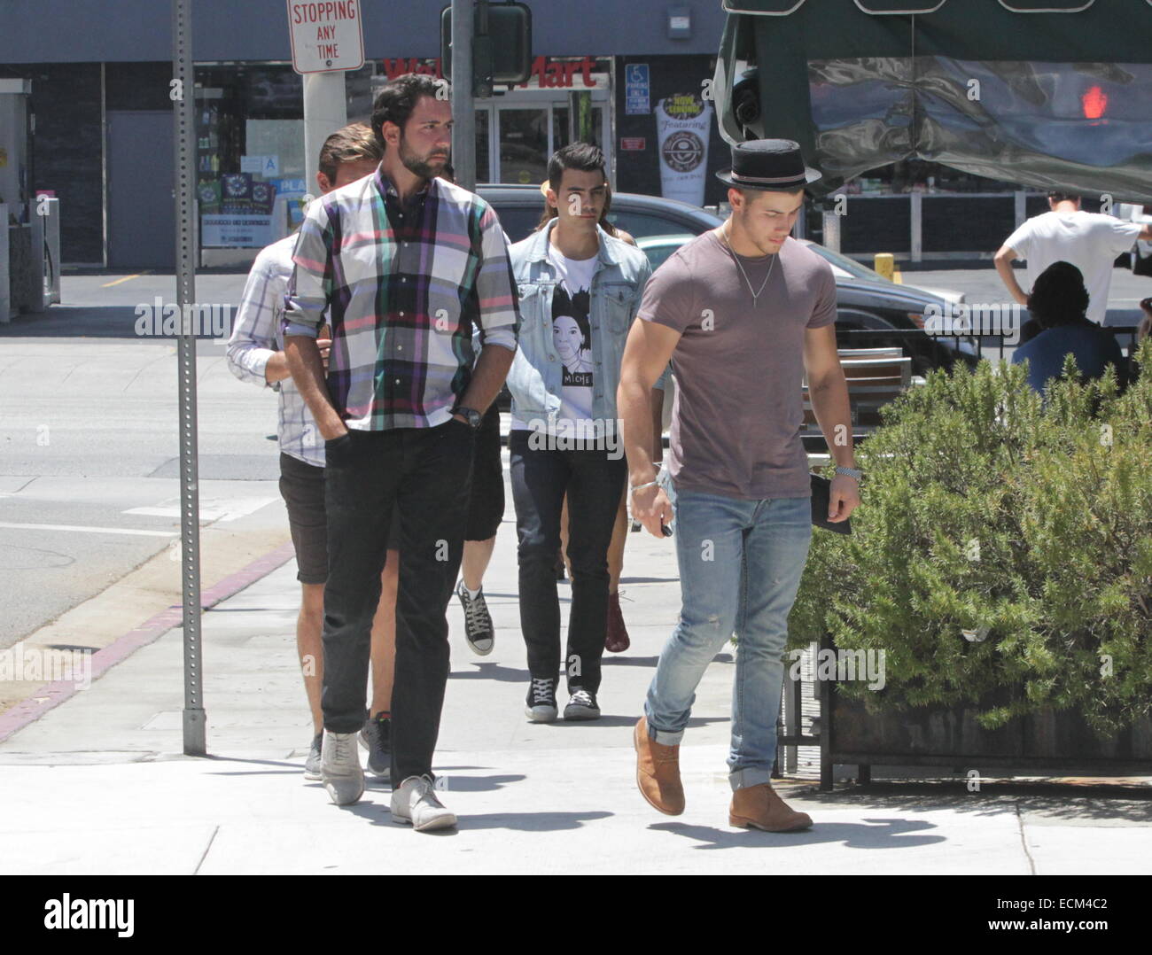 Nick Jonas and Joe Jonas spotted with friends on Sunset Boulevard ...