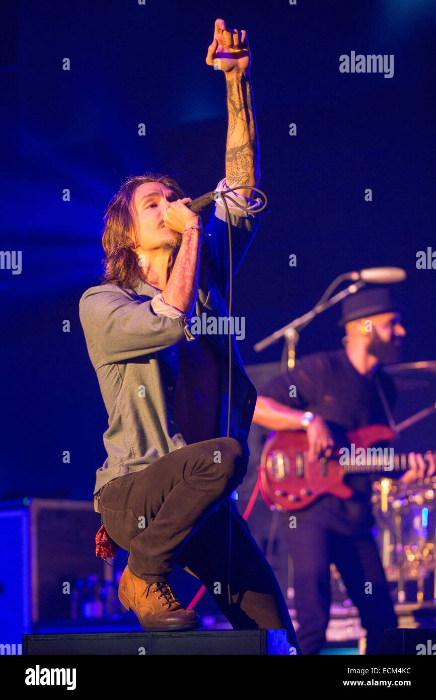 Incubus singer brandon boyd performs hi-res stock photography and ...