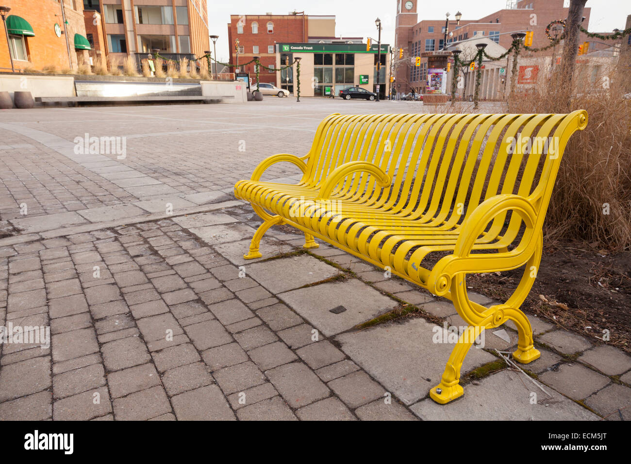 Ornate bench hi-res stock photography and images - Alamy