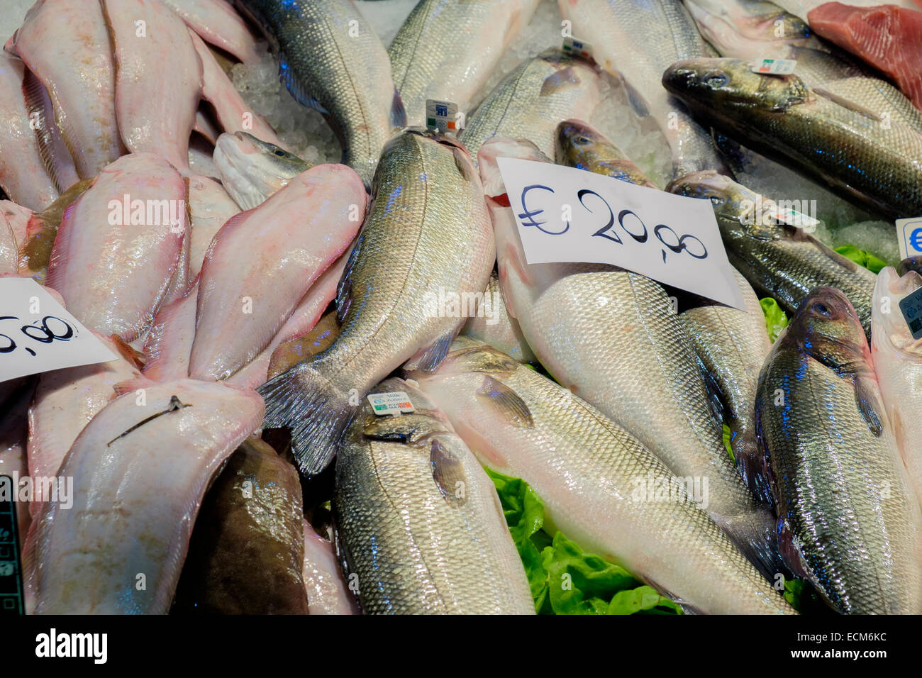Fresh fish on sale at the Rialto Fish Market (Pescheria) in Venice ...