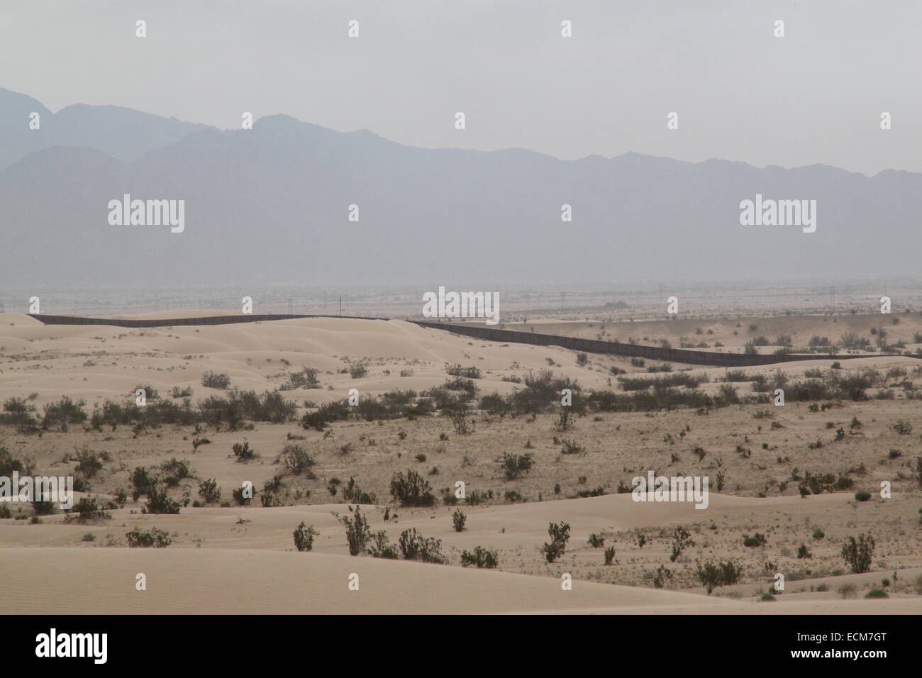 International border hi-res stock photography and images - Alamy