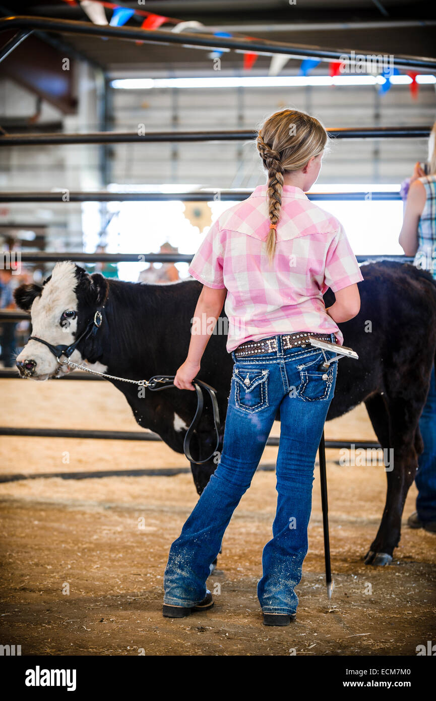 Working cowgirls hi-res stock photography and images - Alamy