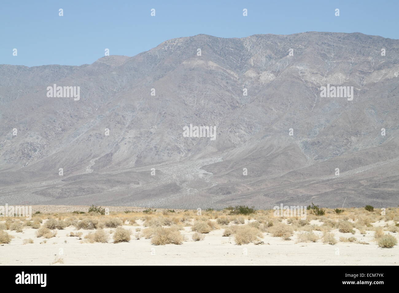 desert and a mountain Stock Photo - Alamy