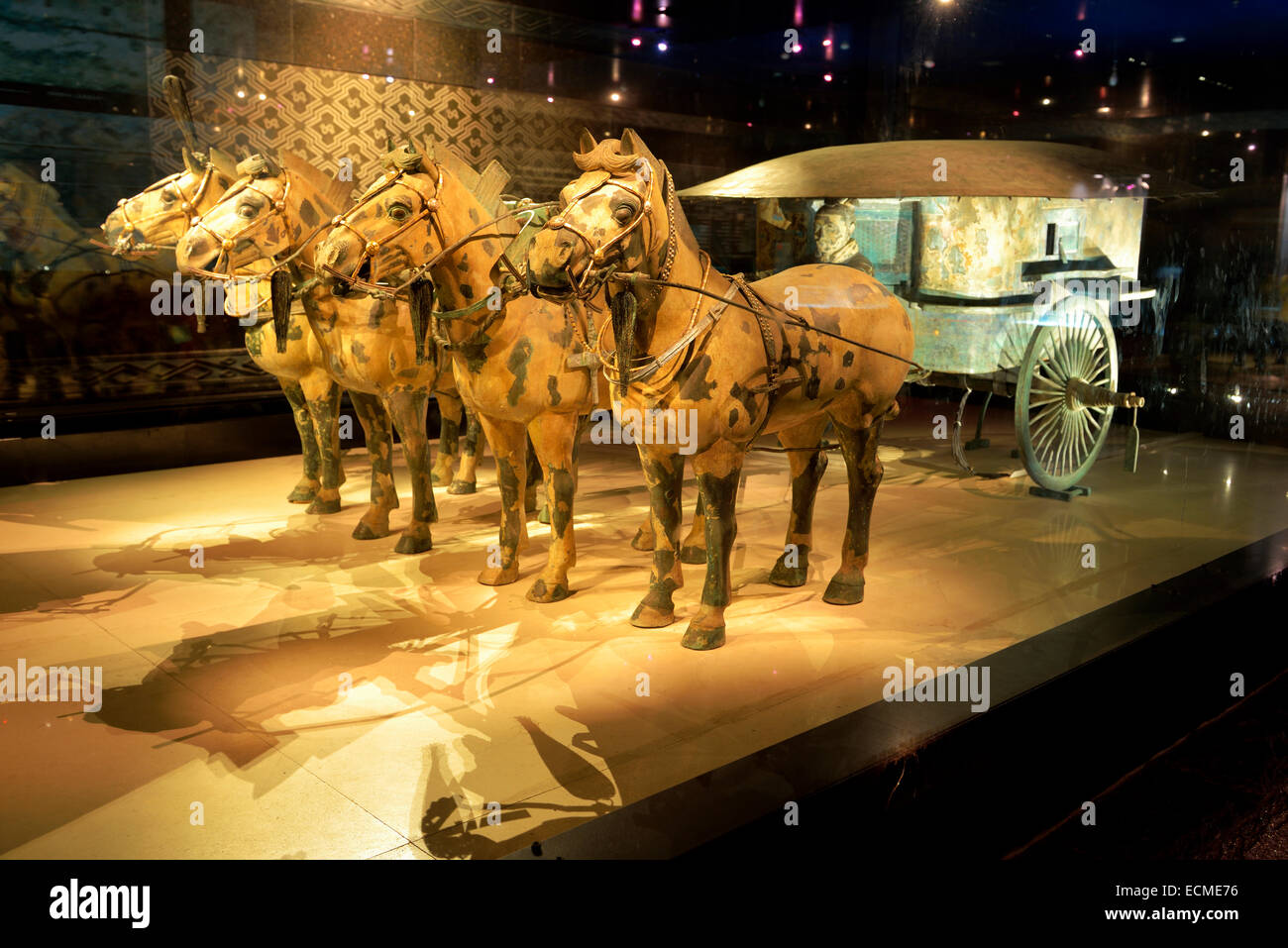 Terracotta army hi-res stock photography and images - Alamy