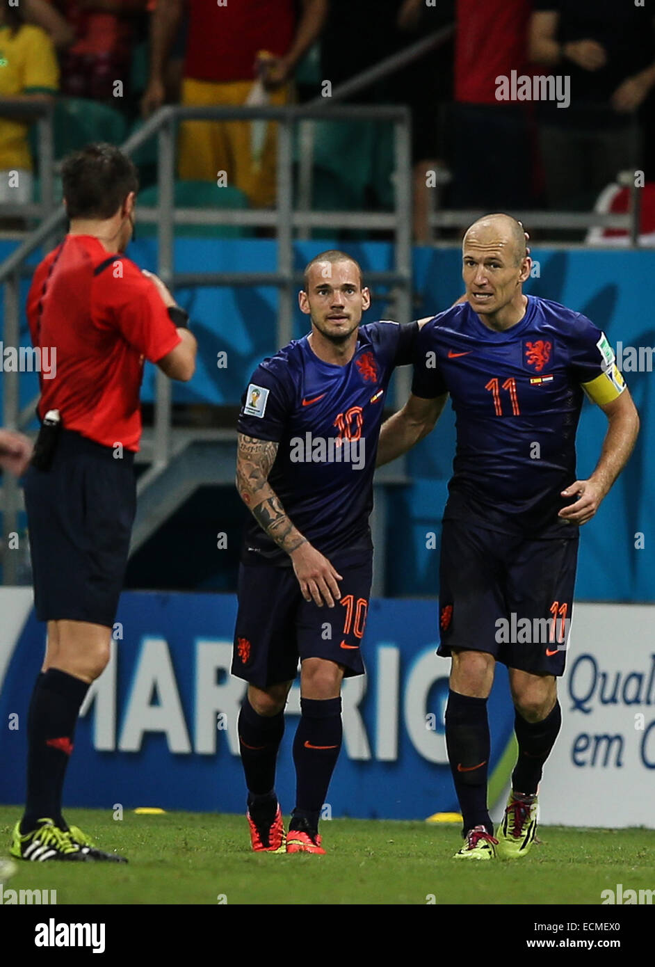 Arjen robben 2014 fifa world cup spain hi-res stock photography and ...