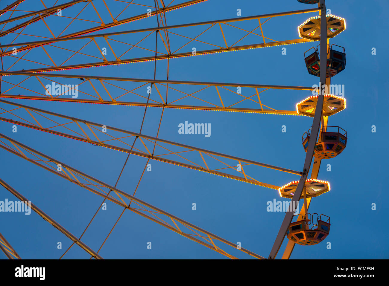 Ferris Wheel, fun fair at the Deutz bank of the Rhine, autumn fun fair ...