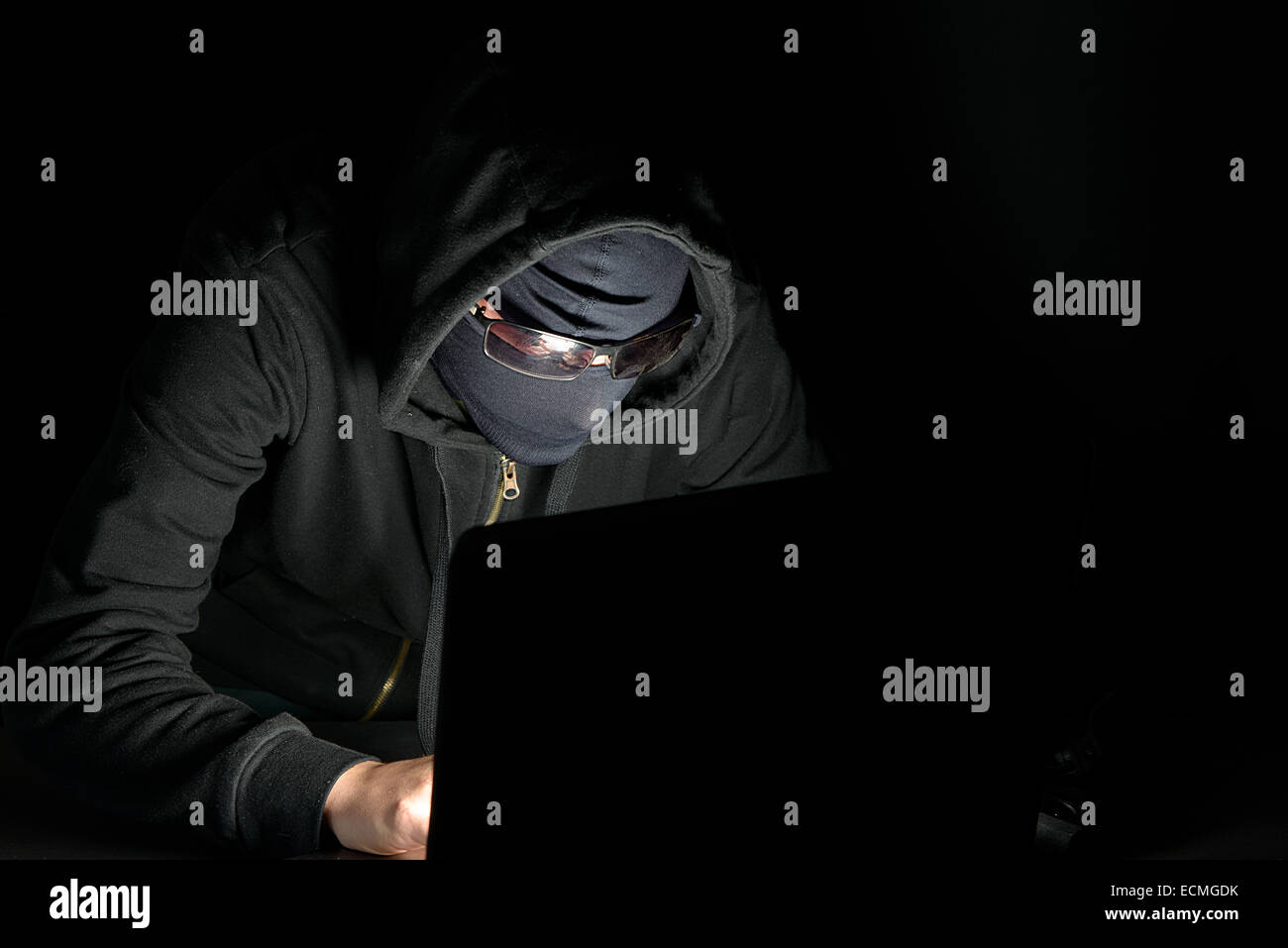 Hackers problem internet security hi-res stock photography and images ...