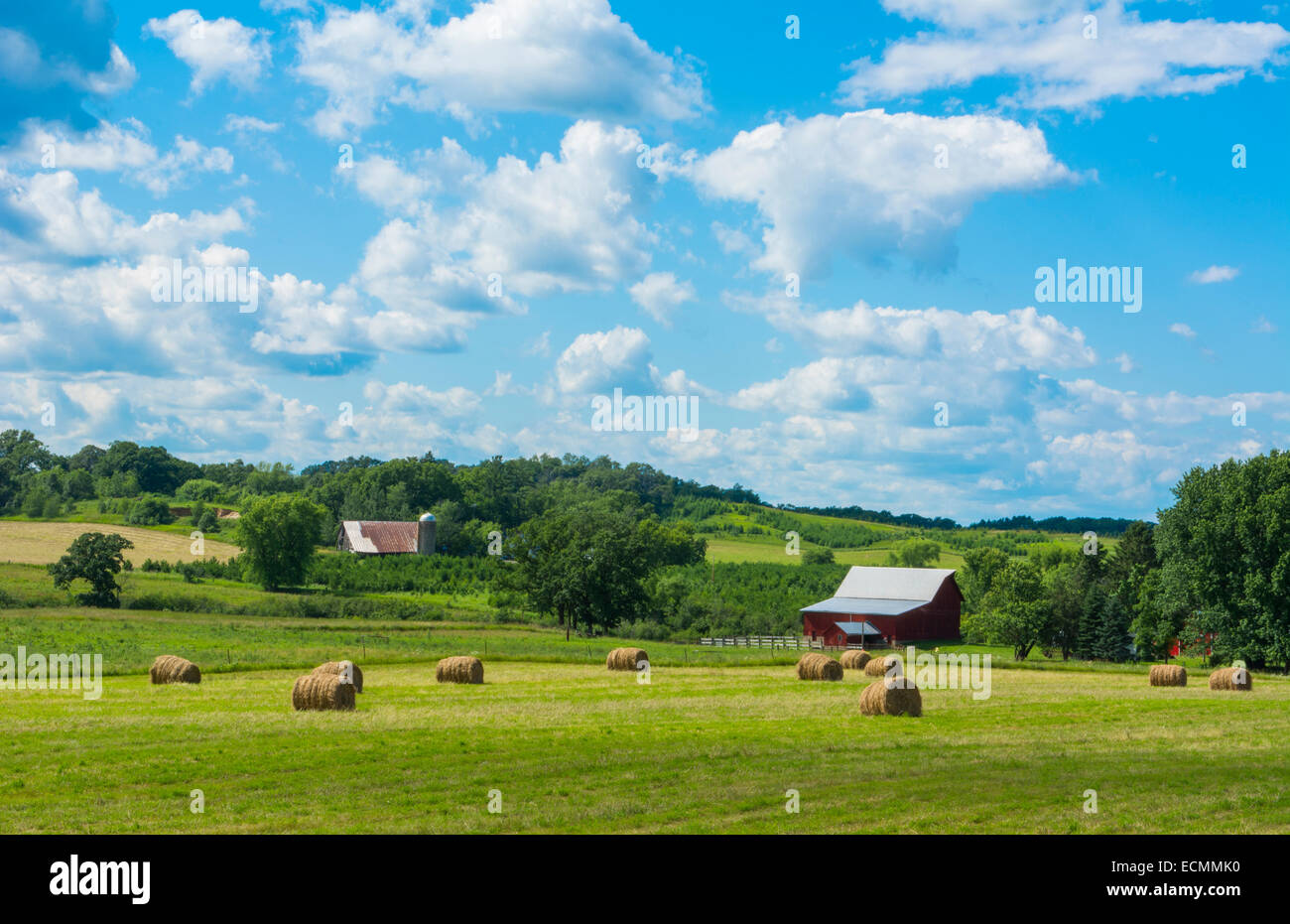 Eau Claire Wisconsin farming fields farm in hills of outside the ...