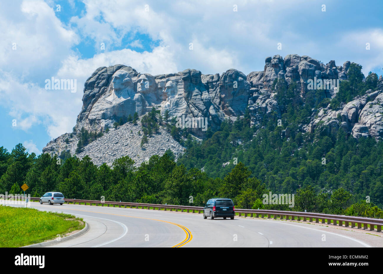 Mount Rushmore South Dakota Keystone traffic on road to National ...