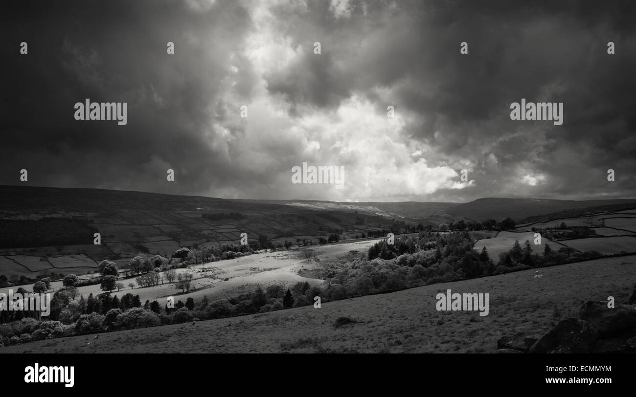 Brooding cloud hi-res stock photography and images - Alamy