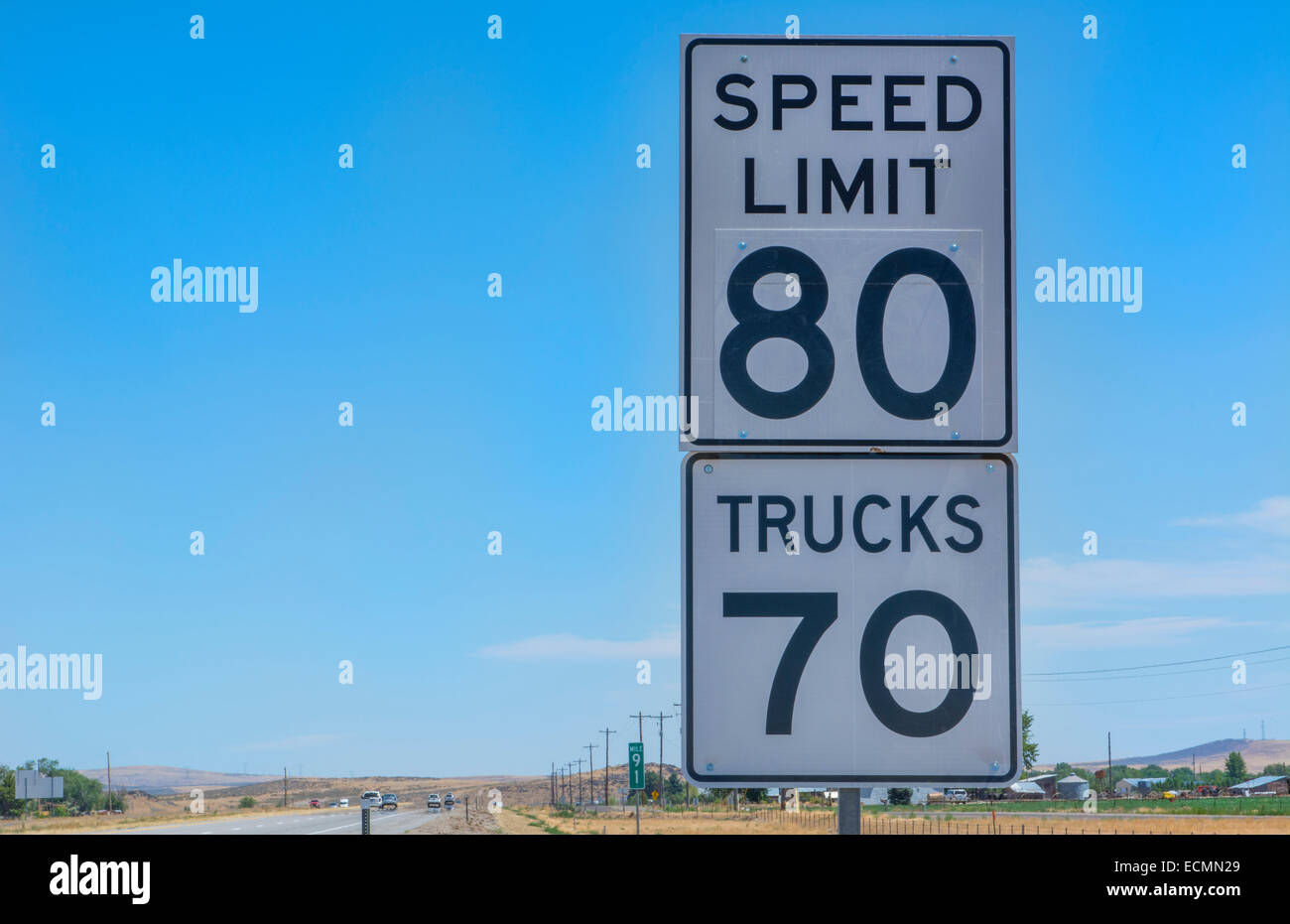 80 mph and sign hi-res stock photography and images - Alamy