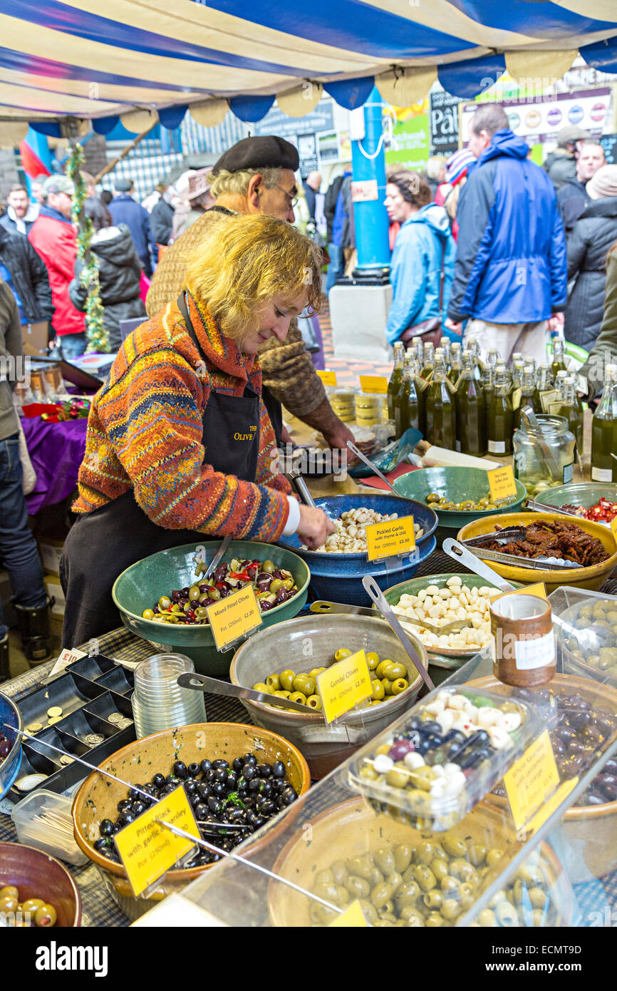 Food stall christmas market hi-res stock photography and images - Alamy