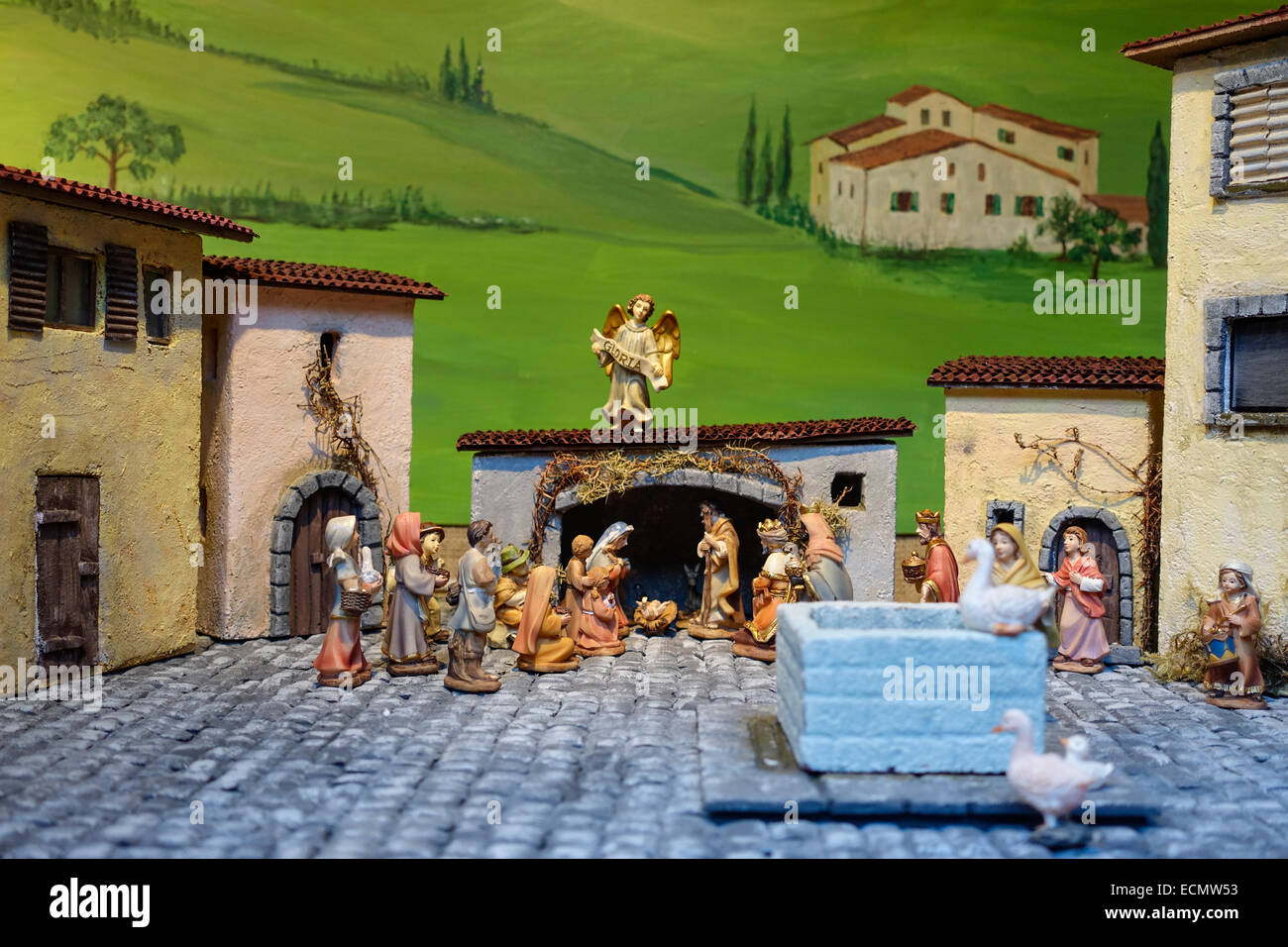 Traditional nativity scene at the Christmas market in Handwerkerhof ...