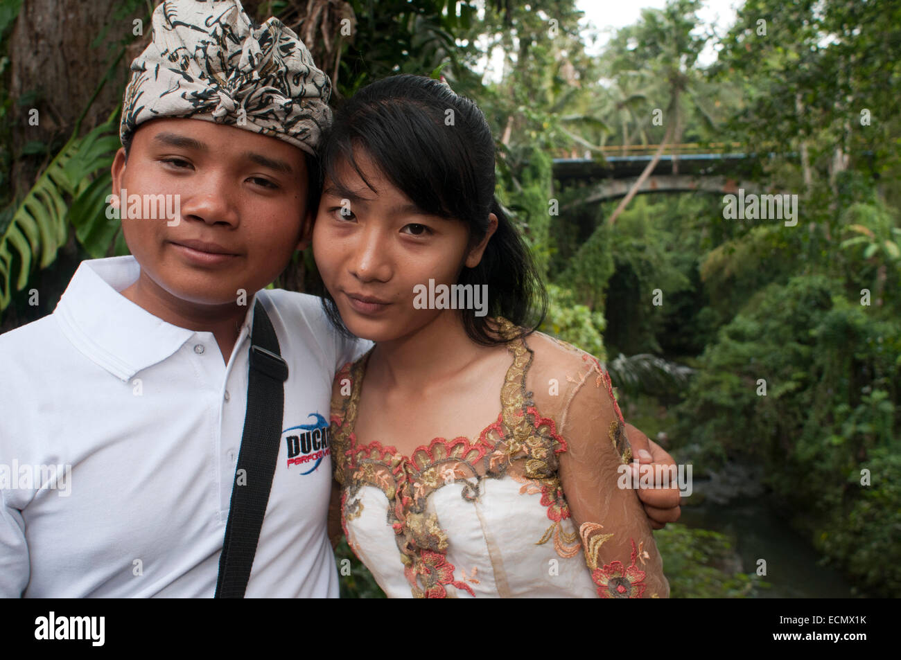 A couple in front of the temple Pura Gunung Lebah. Ubud. Bali. Gunung ...