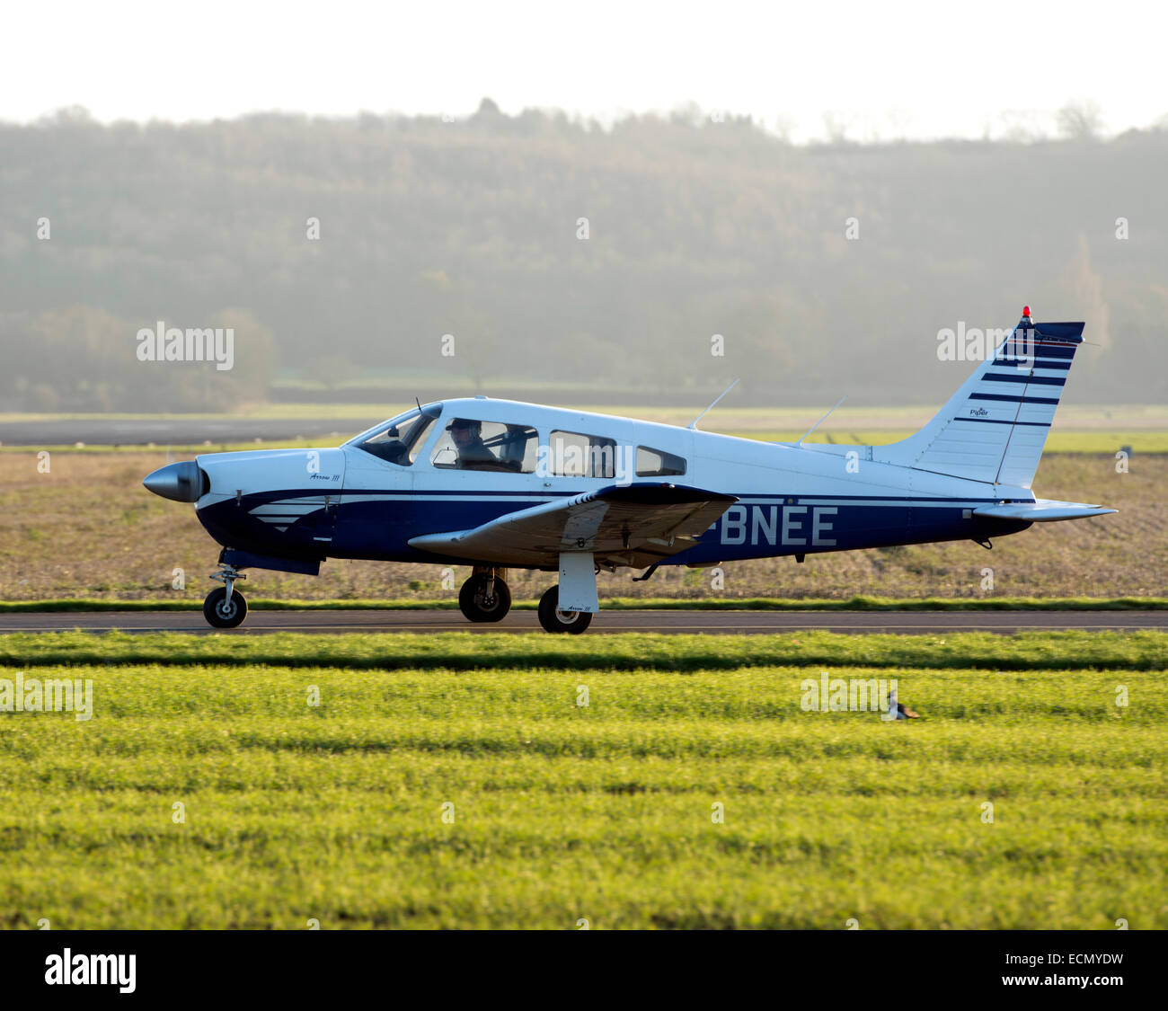 Piper arrow hi-res stock photography and images - Alamy