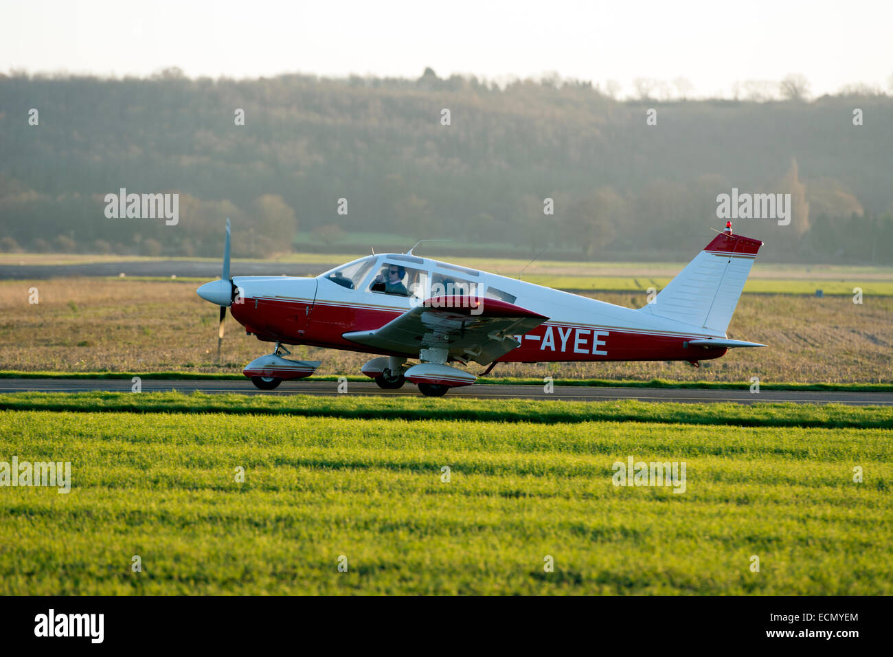 Piper Cherokee Pa28 Stock Photos & Piper Cherokee Pa28 Stock Images - Alamy